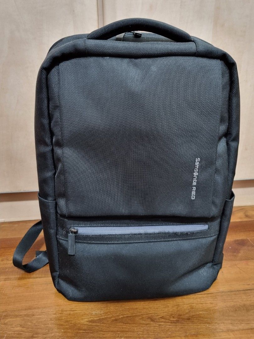 Samsonite RED backpack, Men's Fashion, Bags, Backpacks on Carousell