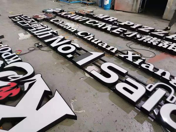 Signage Build Up , Mirror Finish Cool White, Commercial & Industrial ...