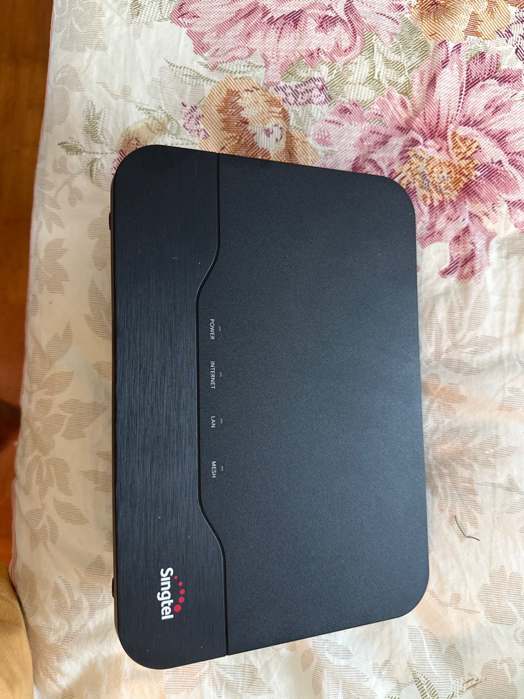 singtel router, Computers & Tech, Parts & Accessories, Networking on ...