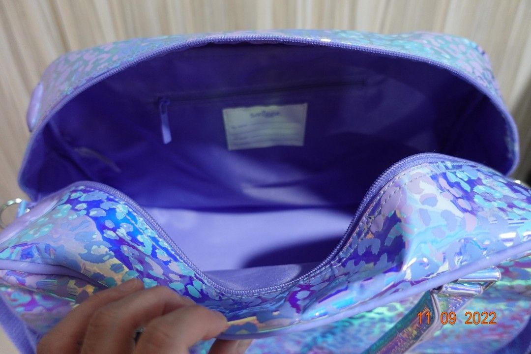 Smiggle Dreamy Weekender Bag Purple with Wheels for Kids Children ...