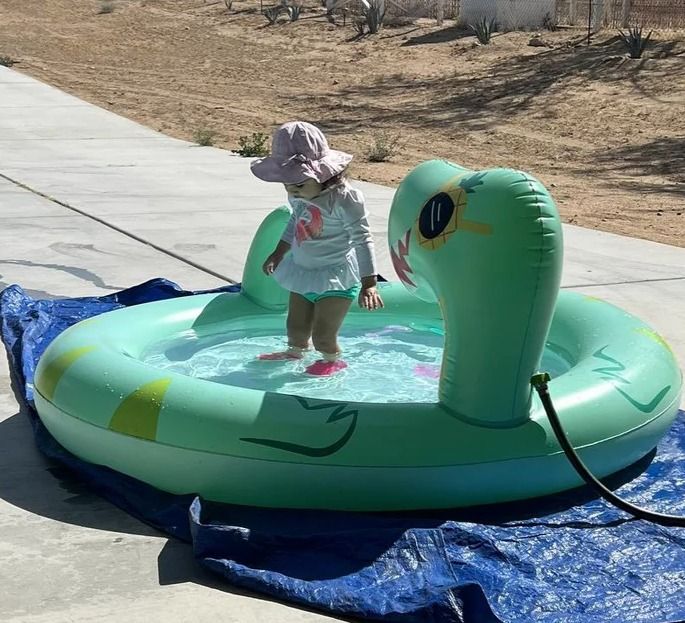Sun Squad Water Pool Dino Spray Pool Float NewUSA, Sports Equipment ...