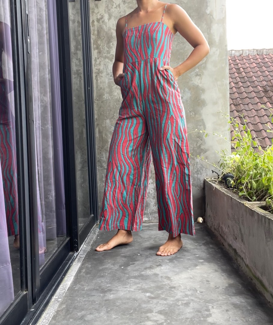 Stain Studios Jumpsuit - S, Fesyen Wanita, Pakaian Wanita, Jumpsuits di Carousell