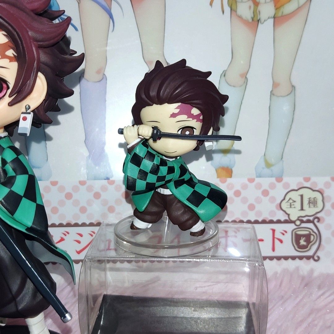 Tanjiro Mini Shrine SET (mostly Loose, 1 sealed, 1 sealed w/ capsule ...