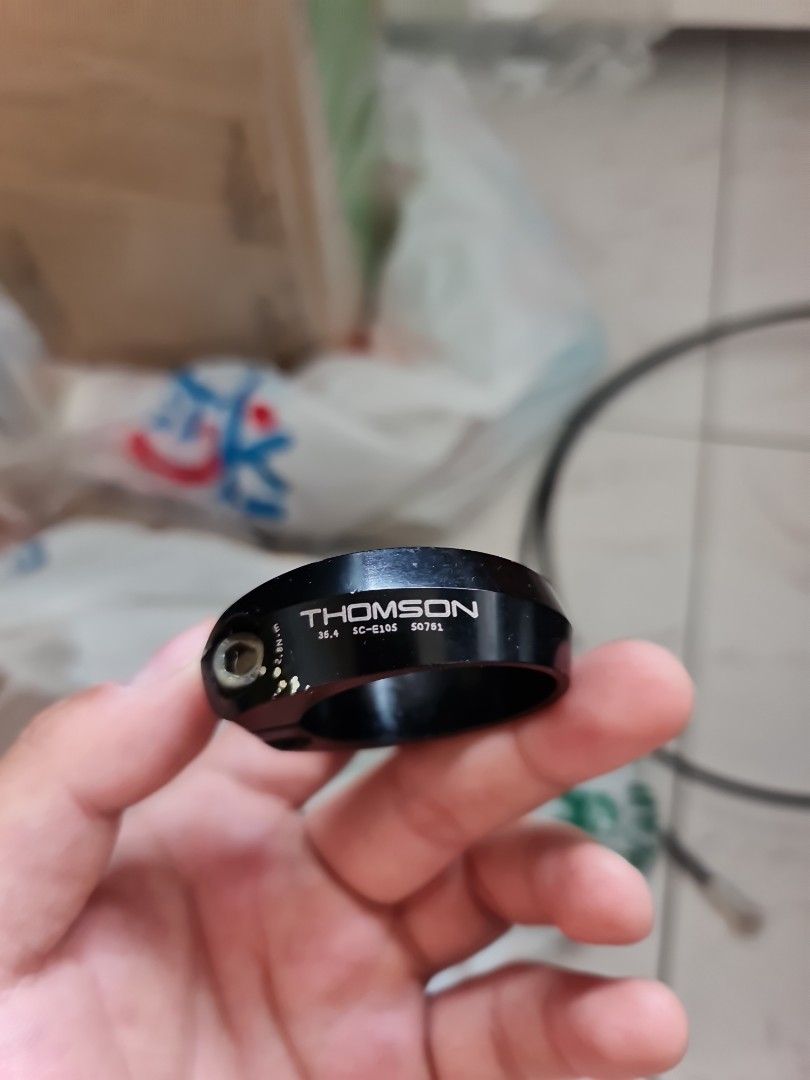 Thomson 35.4 Seat clamp, Sports Equipment, Bicycles & Parts, Parts & Accessories on Carousell