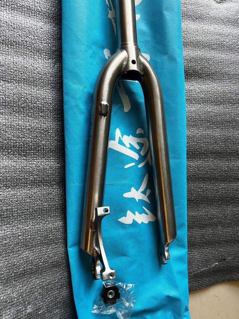 Tito Titanium fork 20 inch disc wheels, Sports Equipment, Bicycles ...