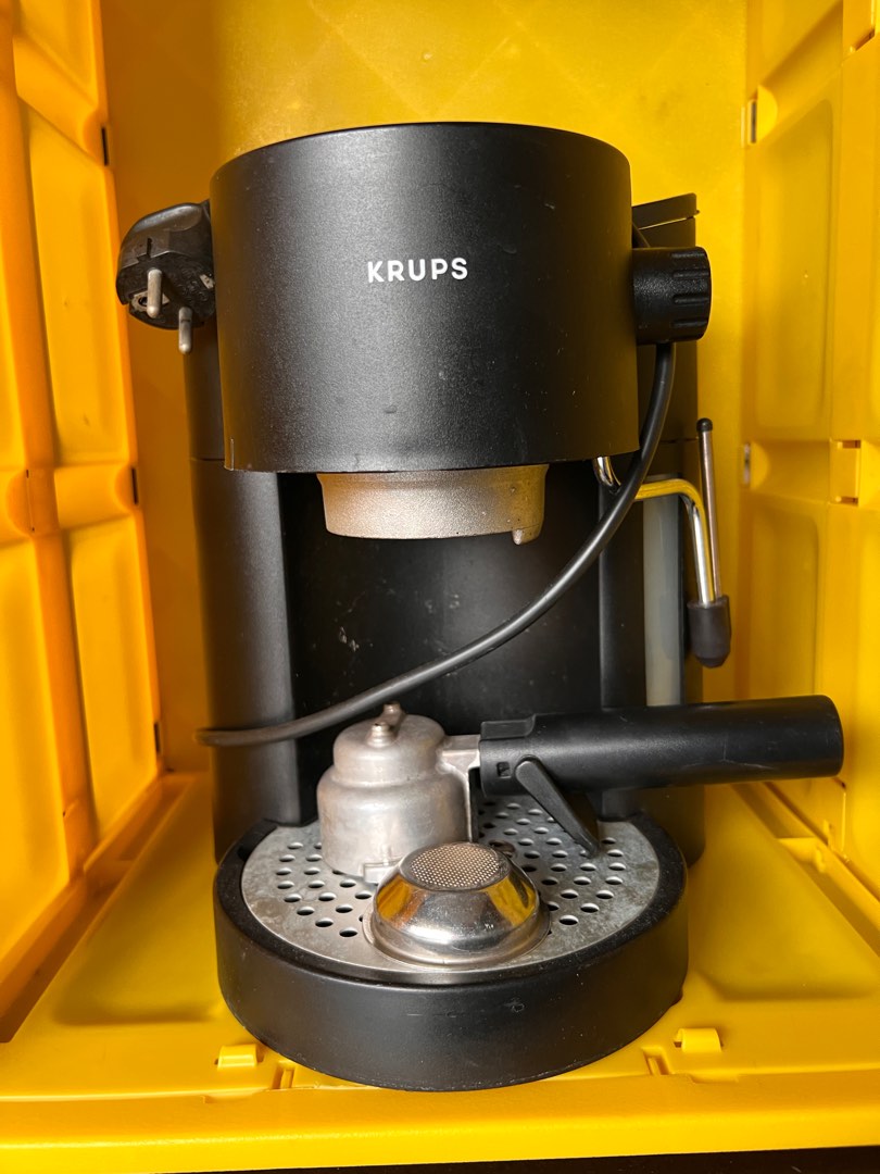 Used Bosch Espresso machine, TV & Home Appliances, Kitchen Appliances ...