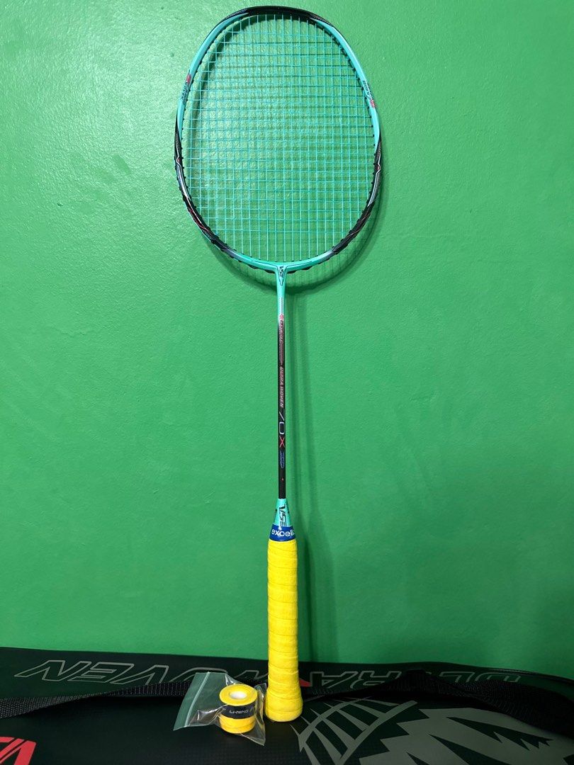 Venson Ultra Woven 70X Badminton Racket, Sports Equipment, Sports ...
