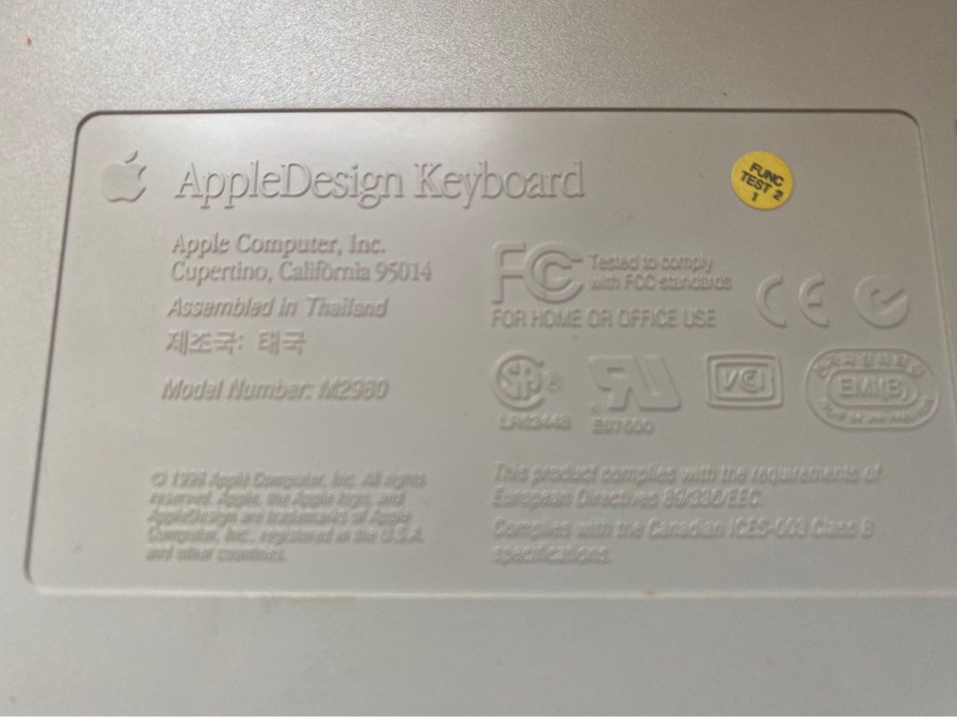 Vintage apple design keyboard, 電腦＆科技, 電腦周邊及配件, 電腦鍵盤及相關產品 - Carousell