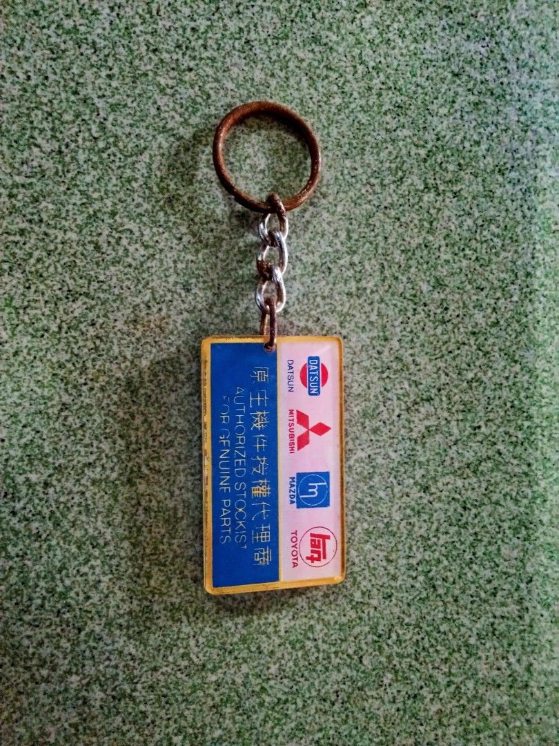 Vintage Datsun Mitsubishi Mazda Toyota Keychain/Rantai Kunci Lama ...