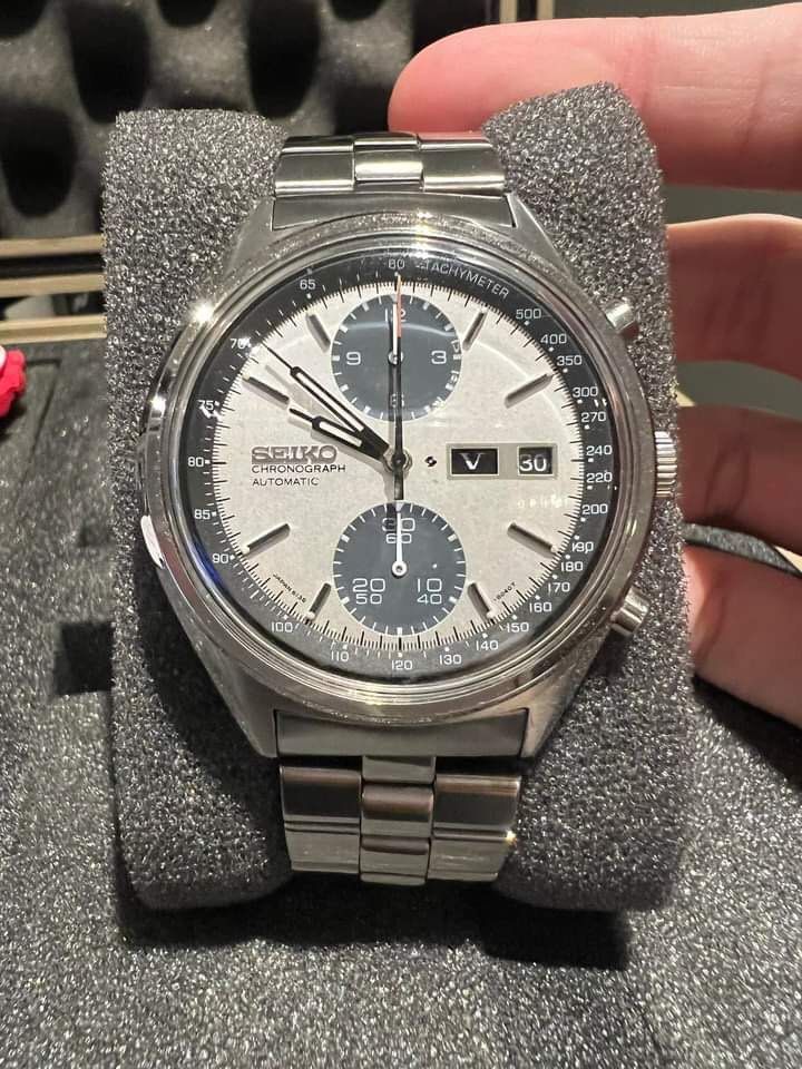 Vintage Seiko Panda Chronograph, Luxury, Watches on Carousell