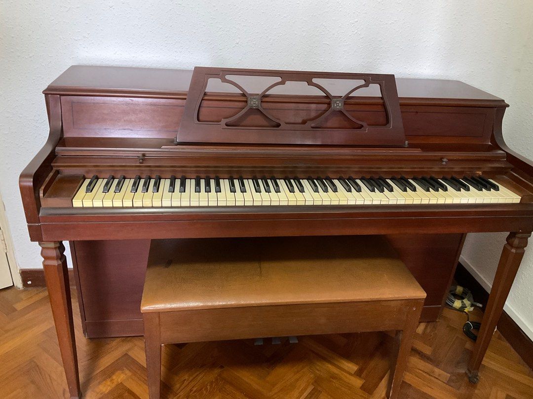 Vintage Wurlitzer Spinet piano 1974 circa, Hobbies & Toys, Music ...