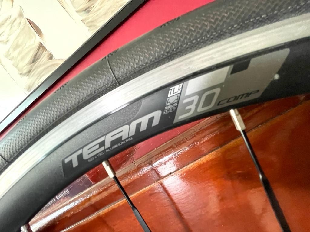 Vision Team 30 Comp Clincher TLR Wheelset - 700c, Sports Equipment ...