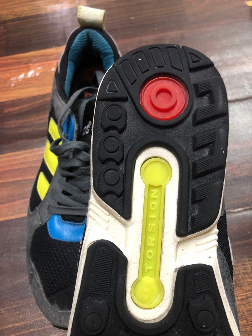 Adidas Torsion Shoes, Men's Fashion, Footwear, Sneakers on Carousell