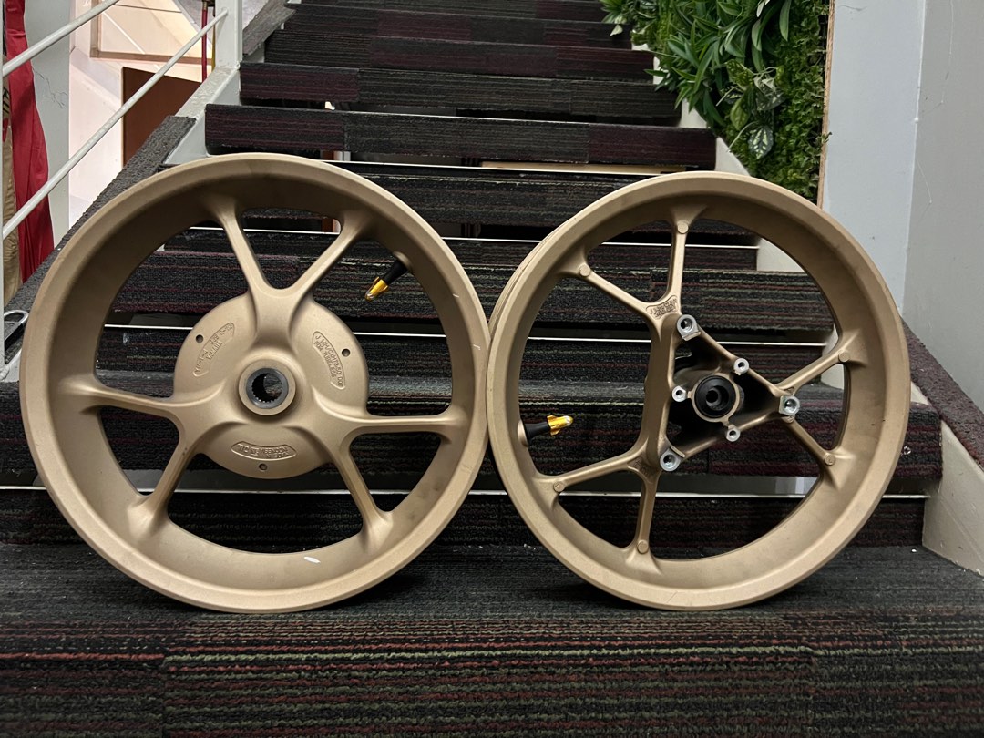 Aerox Rim Ready To Spray!, Motorcycles, Motorcycle Accessories on Carousell