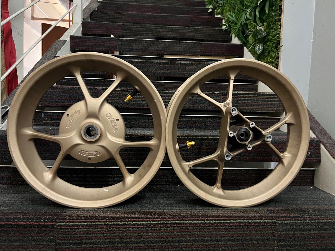 Aerox Rim Ready To Spray!, Motorcycles, Motorcycle Accessories on Carousell