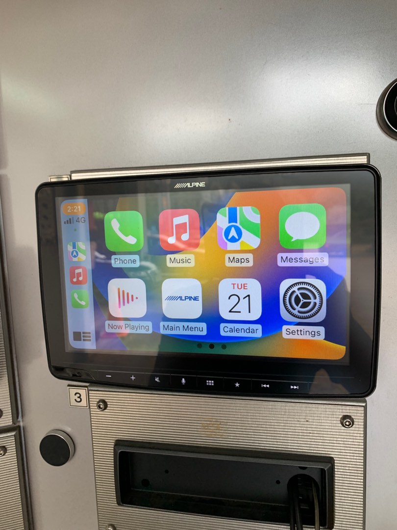 Alpine F309 apply CarPlay n android auto, Car Accessories, Accessories ...