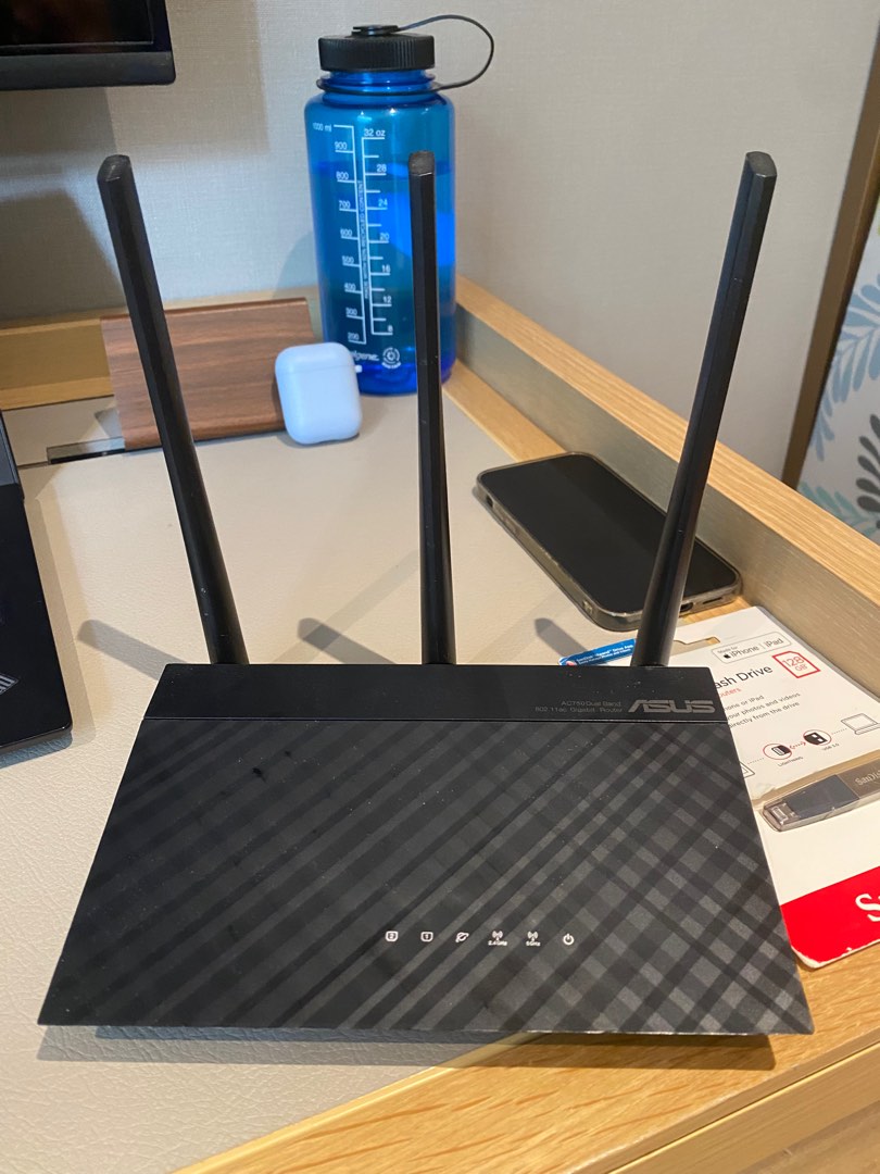 Asus Wifi Router, 電腦＆科技, 電腦周邊及配件, Wifi及上網相關產品 - Carousell