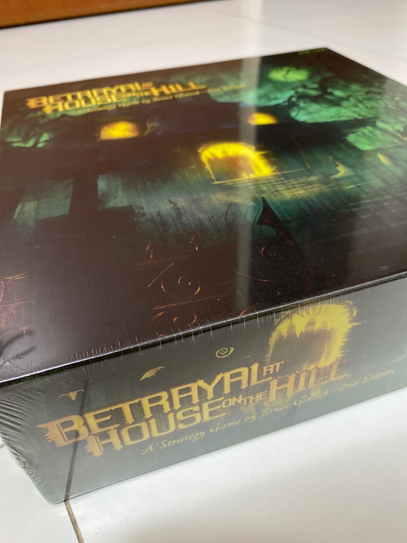 (Authentic) Betrayal House on The Hill 2nd Edition Board Game BNIS ...
