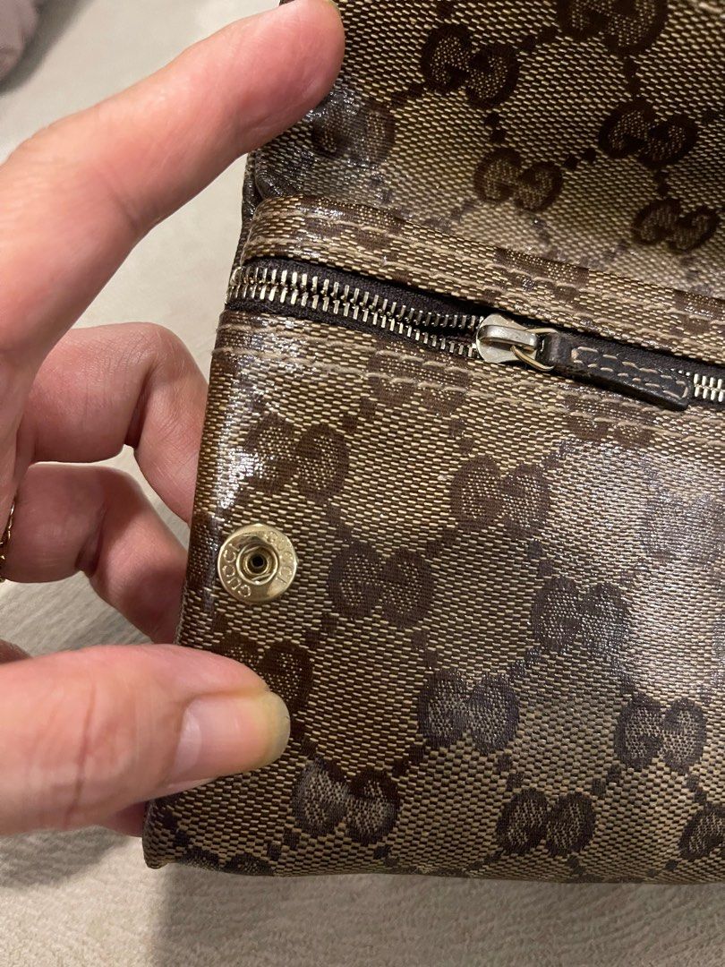 Authentic Vintage Gucci wallet, Luxury, Bags & Wallets on Carousell