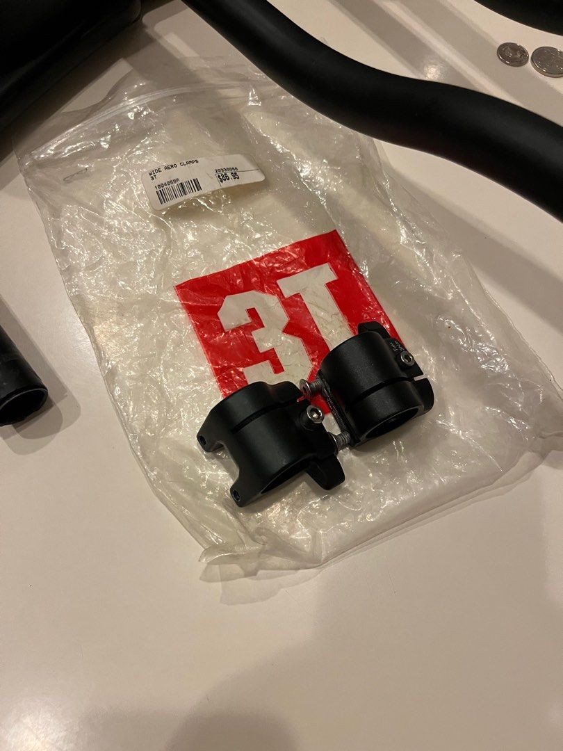 3T Carbon aerobar cockpit brezza, Sports Equipment, Bicycles & Parts ...