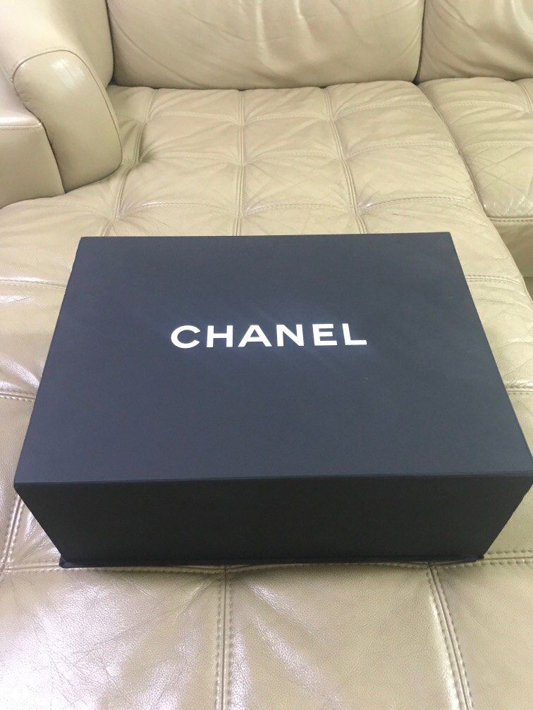 Chanel Box, Women's Fashion, Watches & Accessories, Other Accessories ...