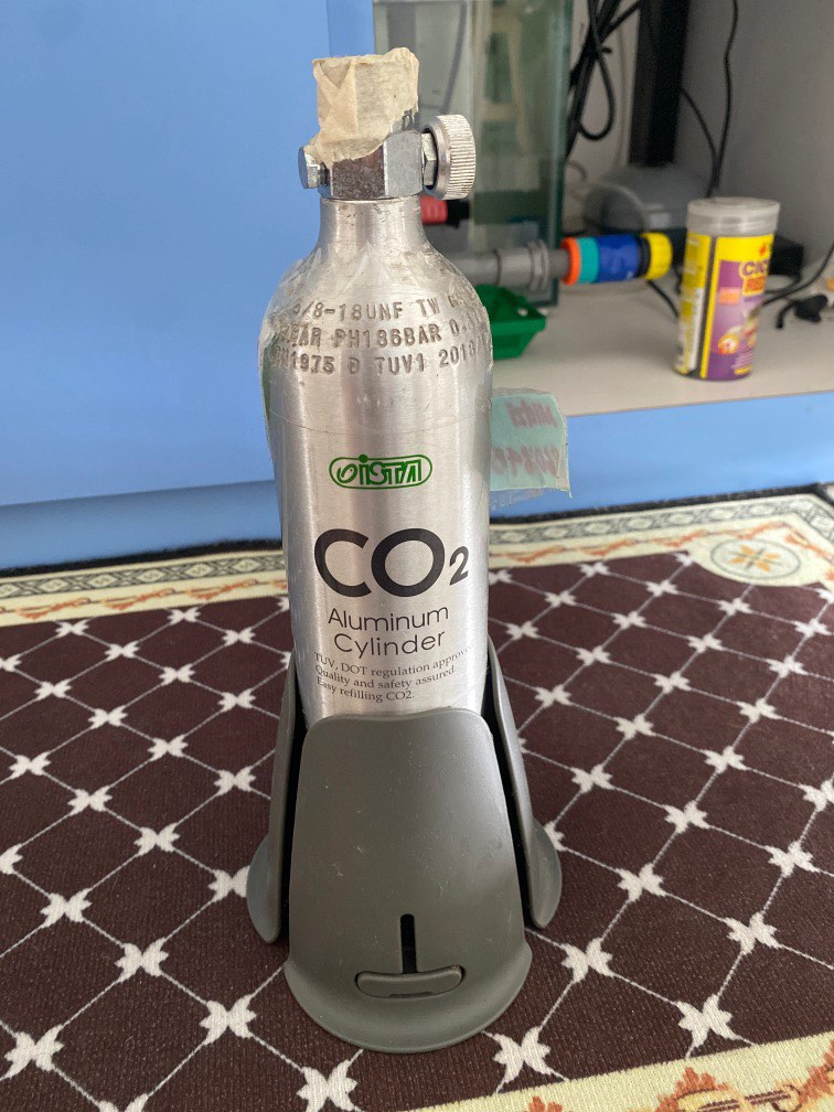 0.5 litres Co2 tank, Pet Supplies, Homes & Other Pet Accessories on ...