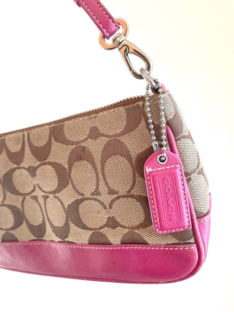 Coach Demi Pink Shoulder Baguette Pochette Vintage, Women's Fashion ...