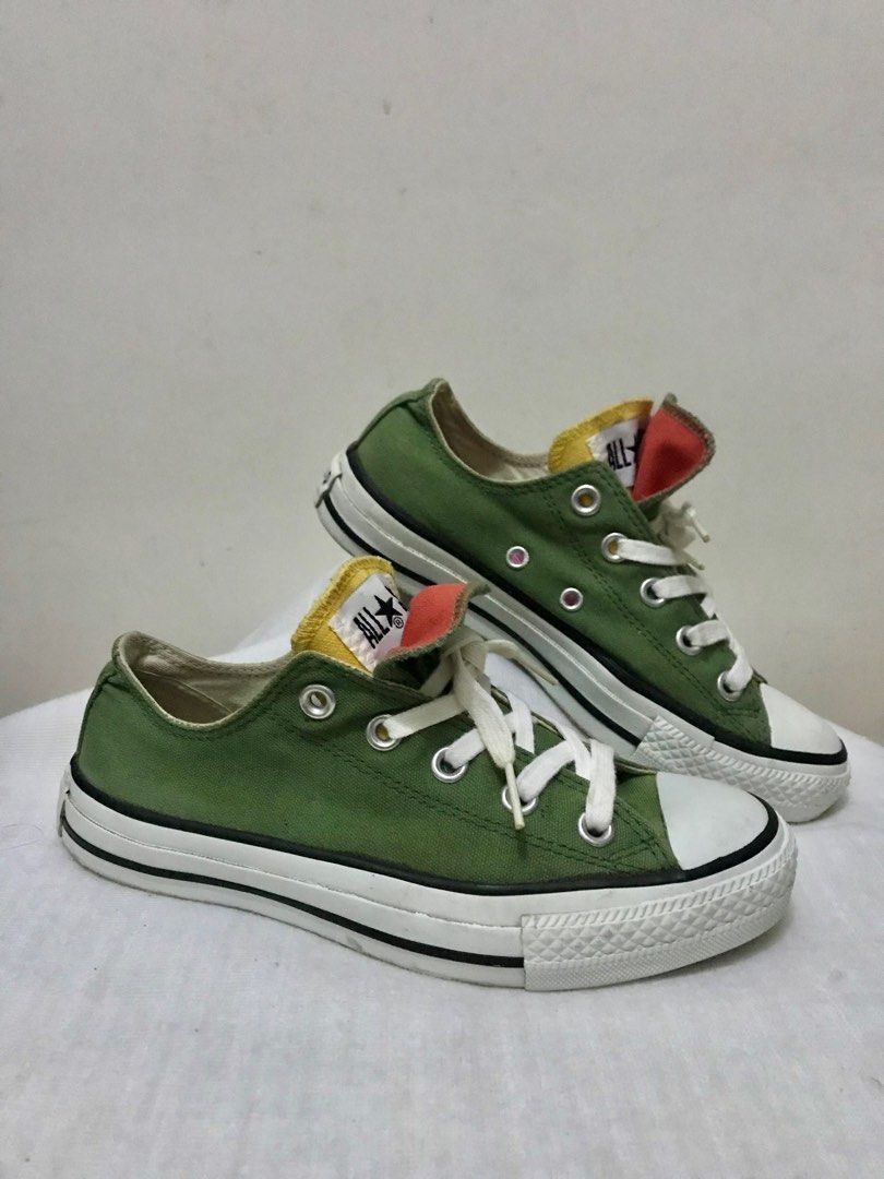 Converse low cut, Women's Fashion, Footwear, Sneakers on Carousell