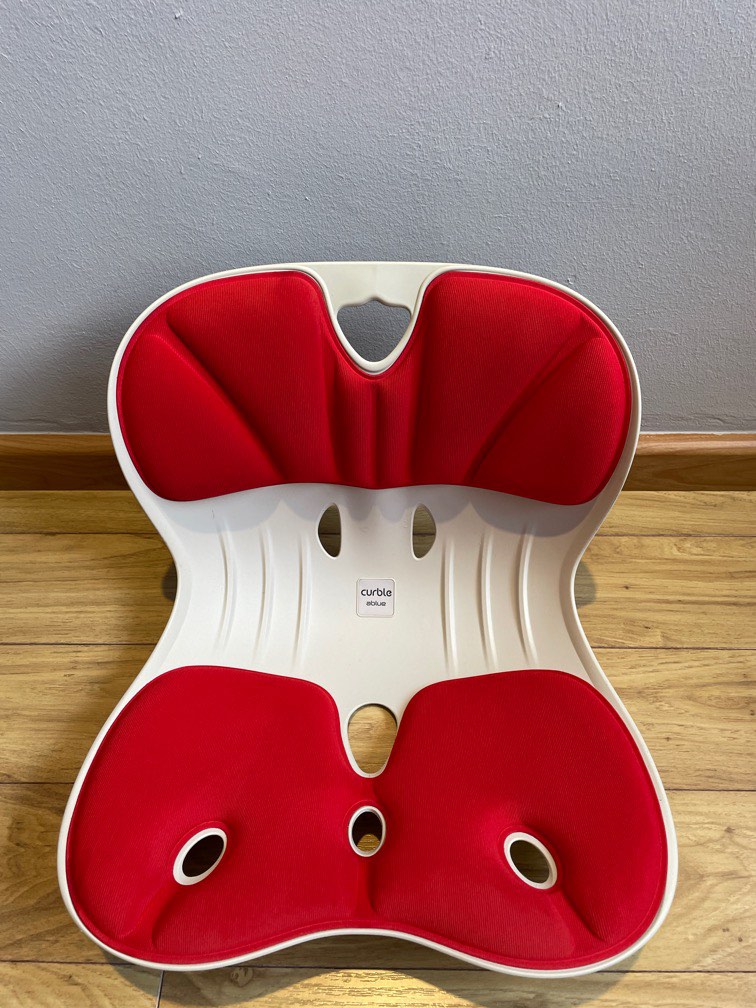 Curble Posture Correcting Chair, Health & Nutrition, Braces, Support ...