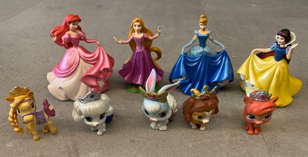 Disney princesses figurines, Hobbies & Toys, Toys & Games on Carousell