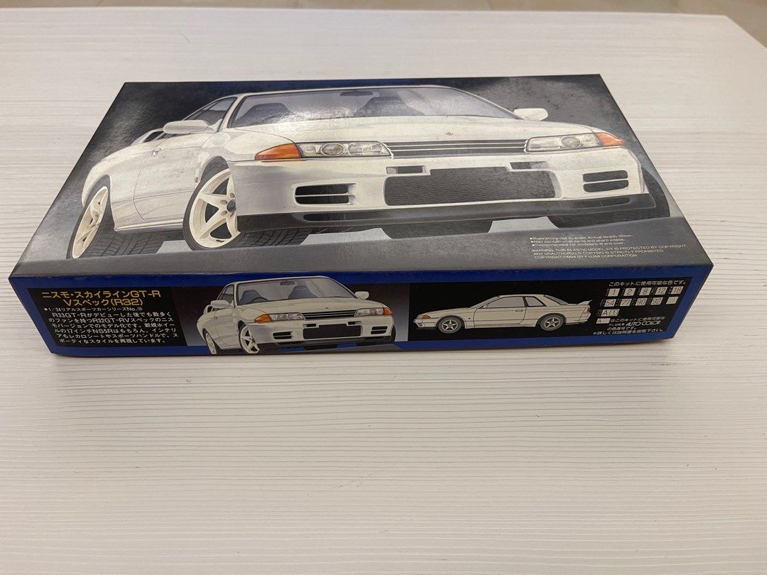 FUJIMI 1/24 NISSAN SKYLINE GT-R(R32) V-SPEC, 興趣及遊戲, 玩具 & 遊戲類 - Carousell