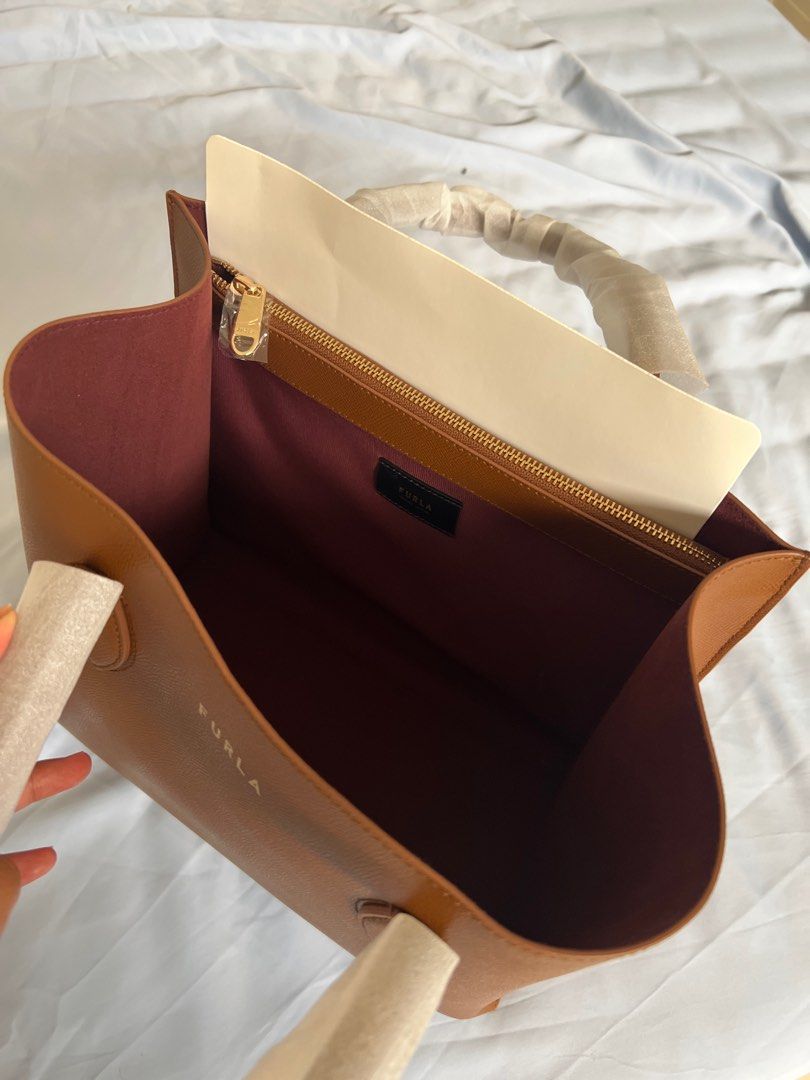 Furla Tote Bag Era M Handbag Leather, Luxury, Bags & Wallets on Carousell