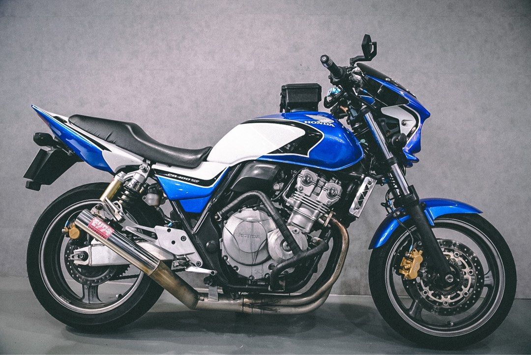 Honda CB400 Revo, Motorcycles, Motorcycles for Sale, Class 2A on Carousell