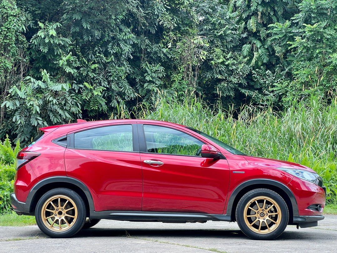 Honda Vezel Hybrid 1.5X AUTO Auto, Cars, Used Cars on Carousell