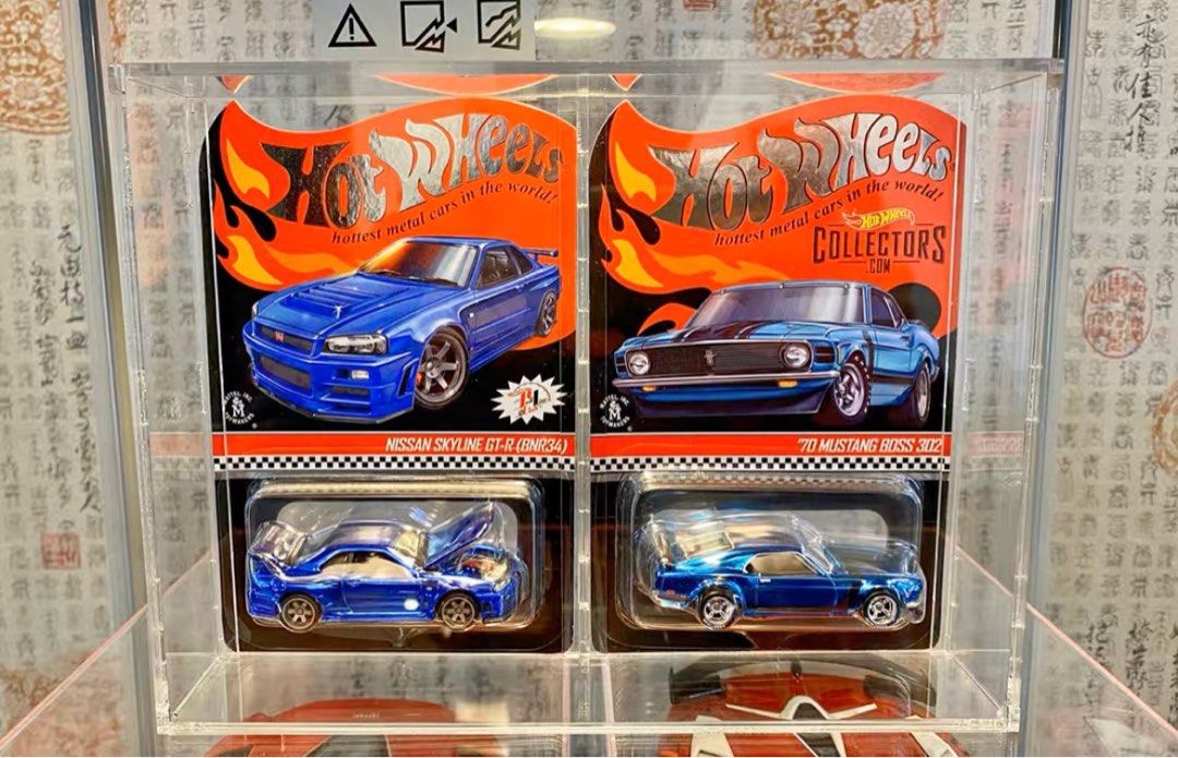 Hot Wheels Twin slot Mainline/RLC Acrylic Display case, Hobbies & Toys ...