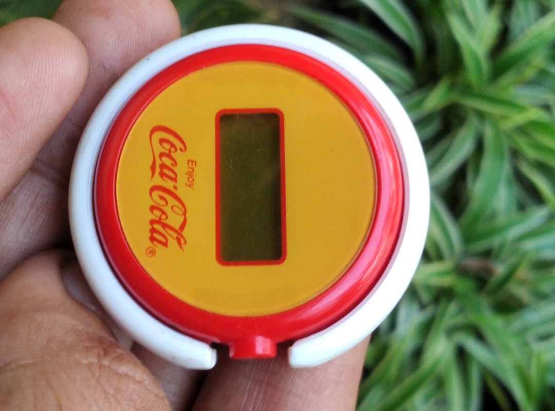 Jam tangan coca cola, Antik, Jam & Perhiasan di Carousell