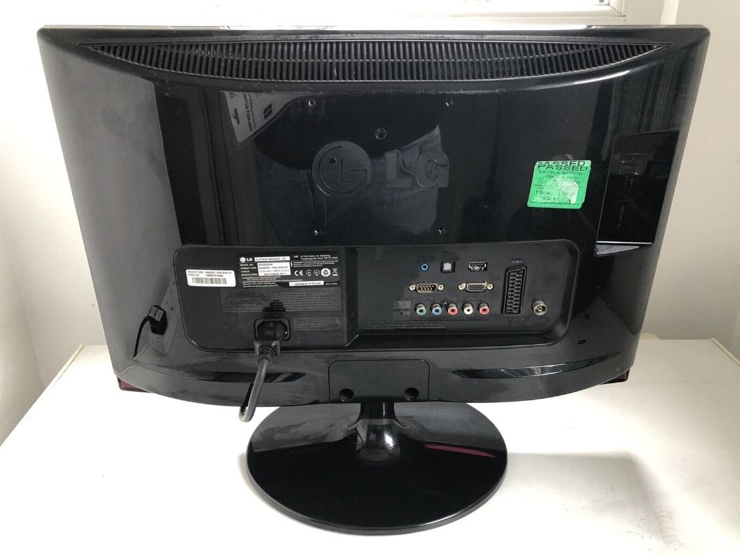 LG Flatron M2262D 22" 1080p HD LCD TV With Remote, TV & Home Appliances ...