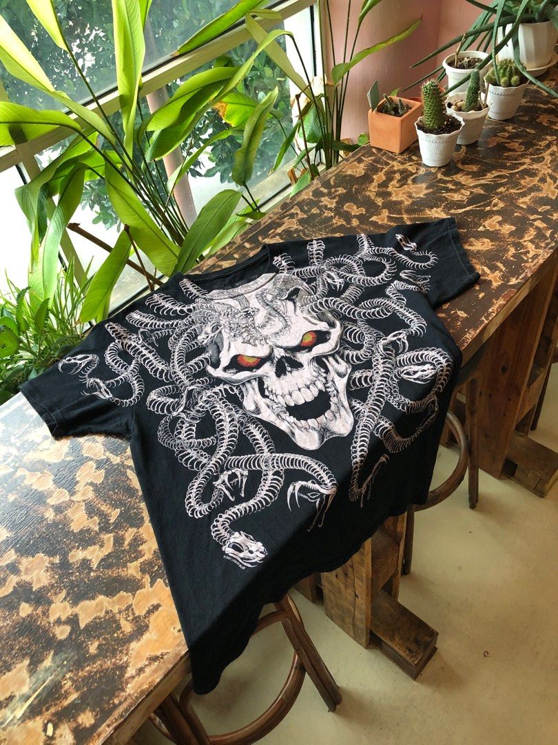 LIQUID BLUE SKULLS MEDUSA, Men's Fashion, Tops & Sets, Tshirts & Polo ...
