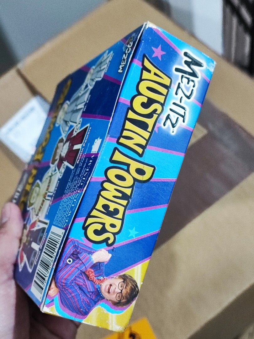 Mezco Mez-It Austin Powers, Hobbies & Toys, Toys & Games on Carousell