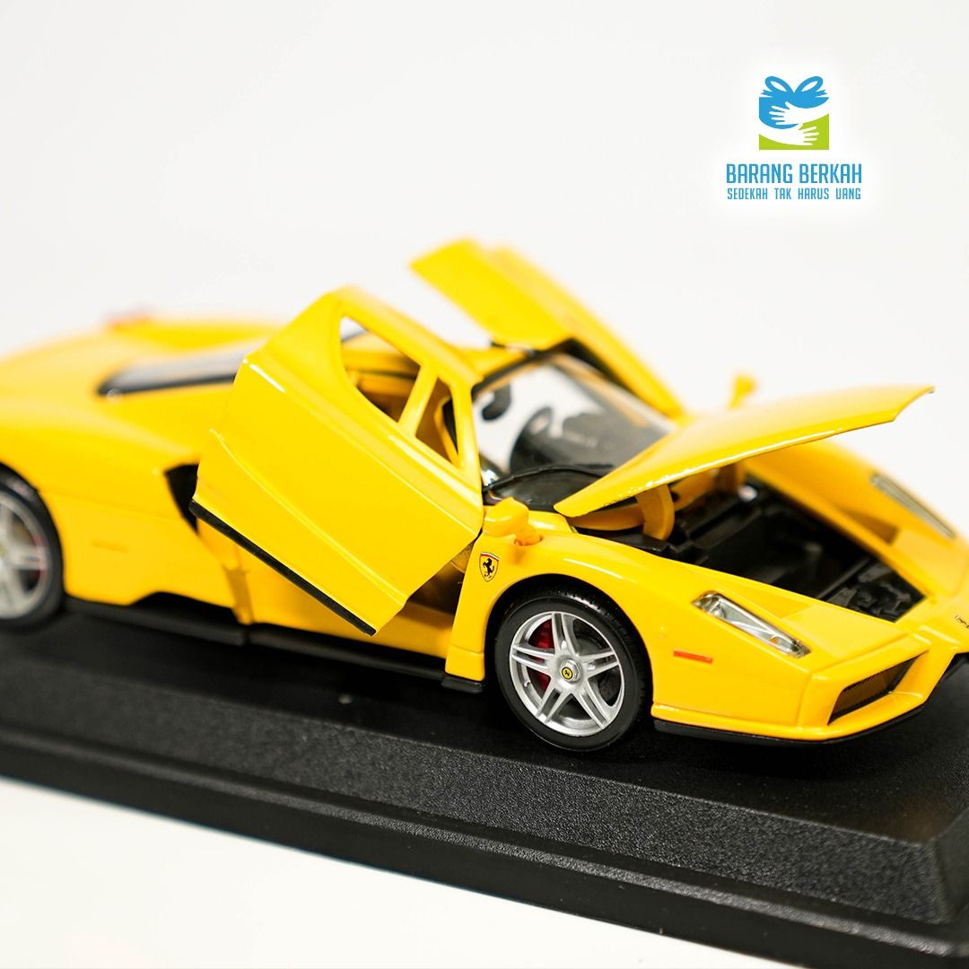 Mobil Mainan | Enzo Ferrari Bburago Original, Toys & Collectibles ...