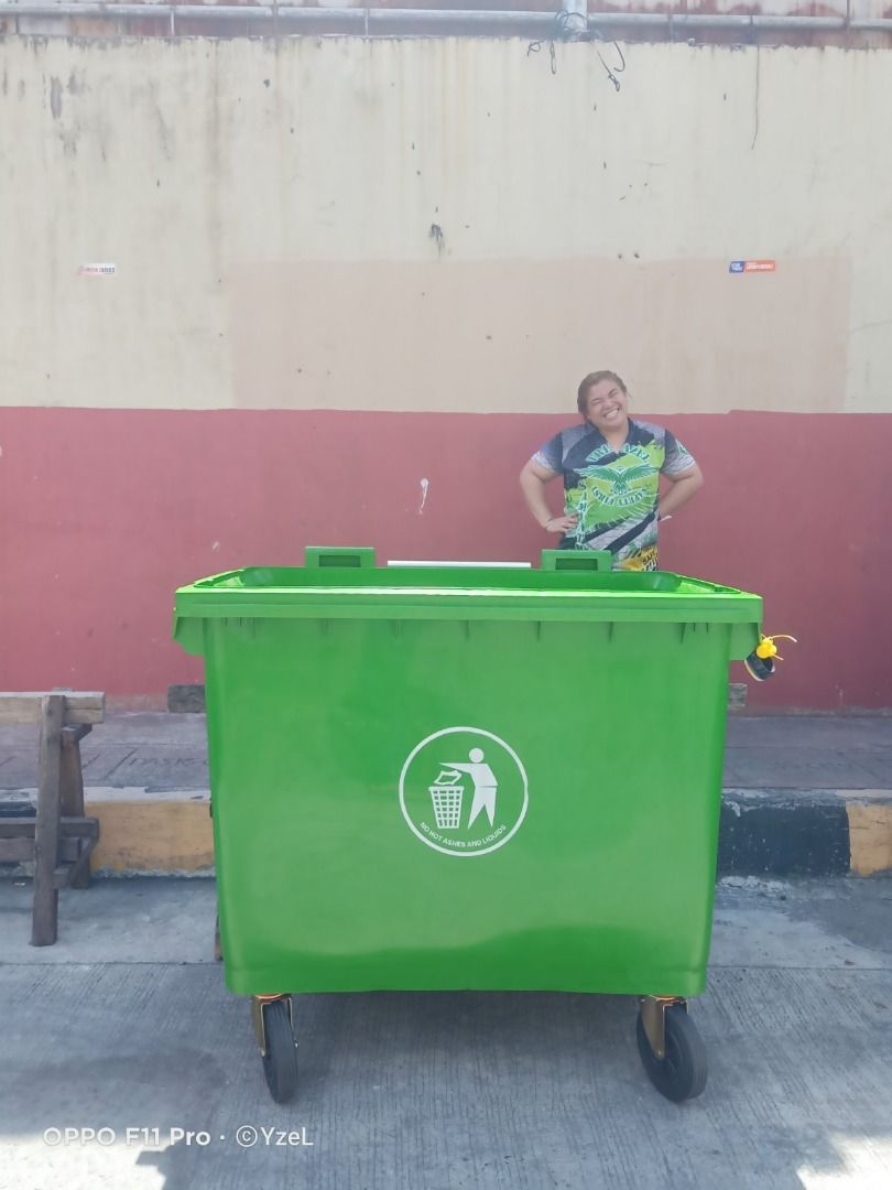 mobile trash bin 660 liters, Furniture & Home Living, Cleaning ...