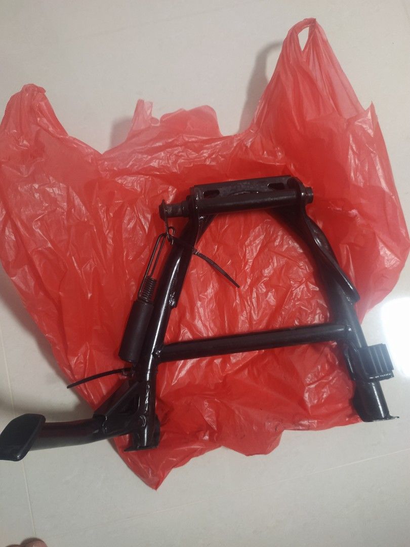 NC750X MAINSTAND, Motorcycles, Motorcycle Accessories on Carousell