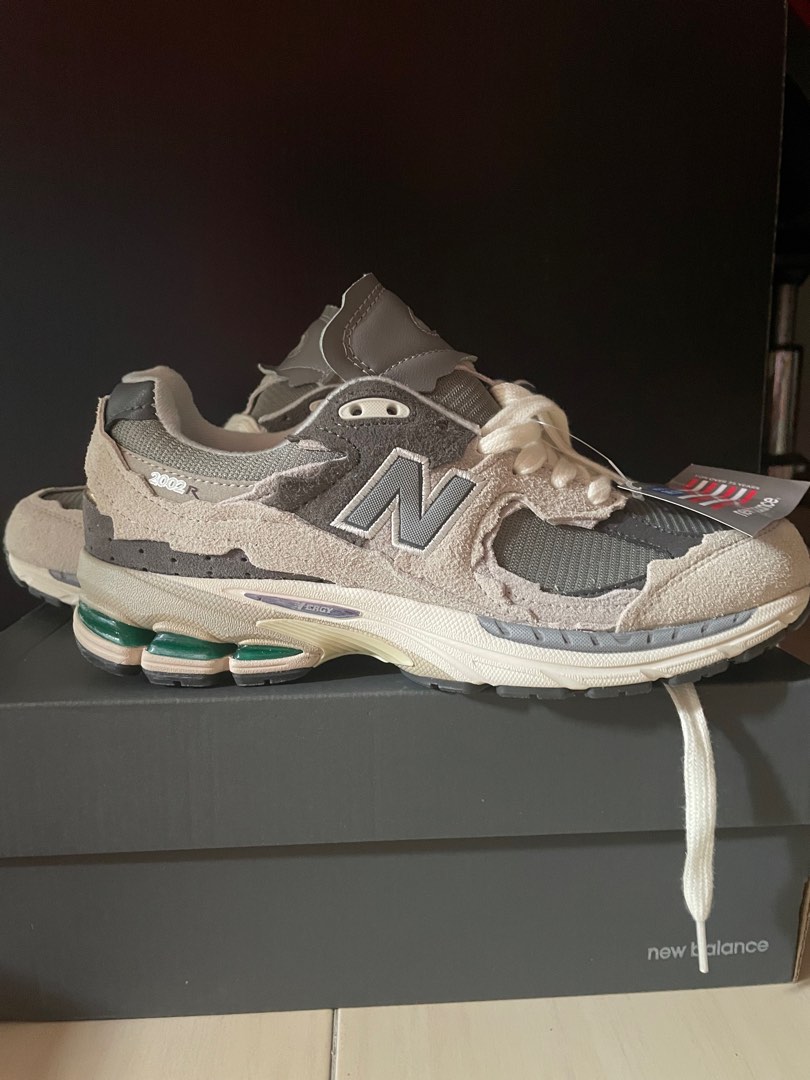 New Balance 2002R Rain Cloud Protection Pack, Men's Fashion, Footwear ...