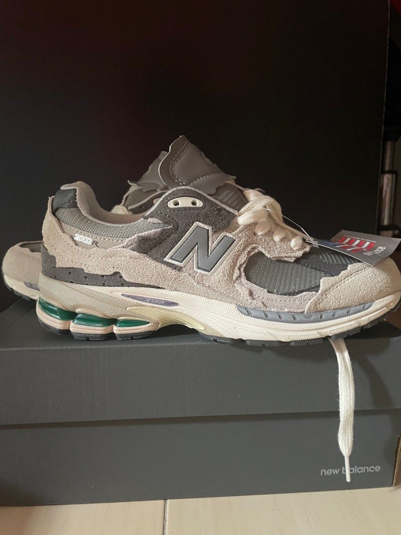 New Balance 2002R Rain Cloud Protection Pack, Men's Fashion, Footwear ...