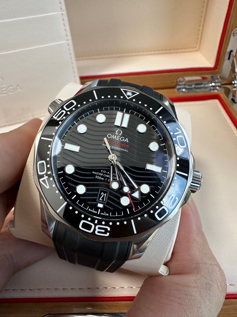 Omega Seamaster pro 300, Luxury, Watches on Carousell