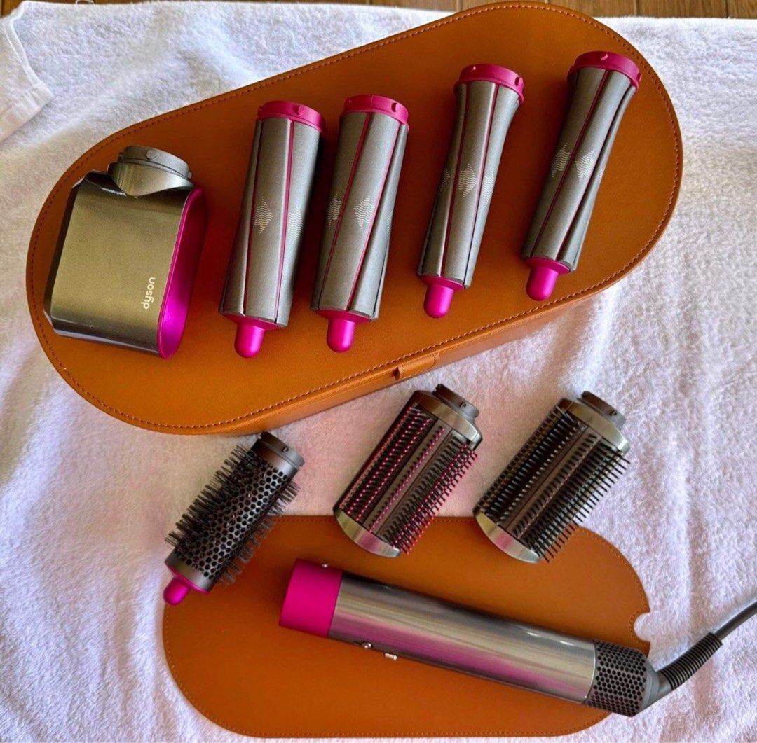 Original Dyson Airwrap, Beauty & Personal Care, Hair on Carousell