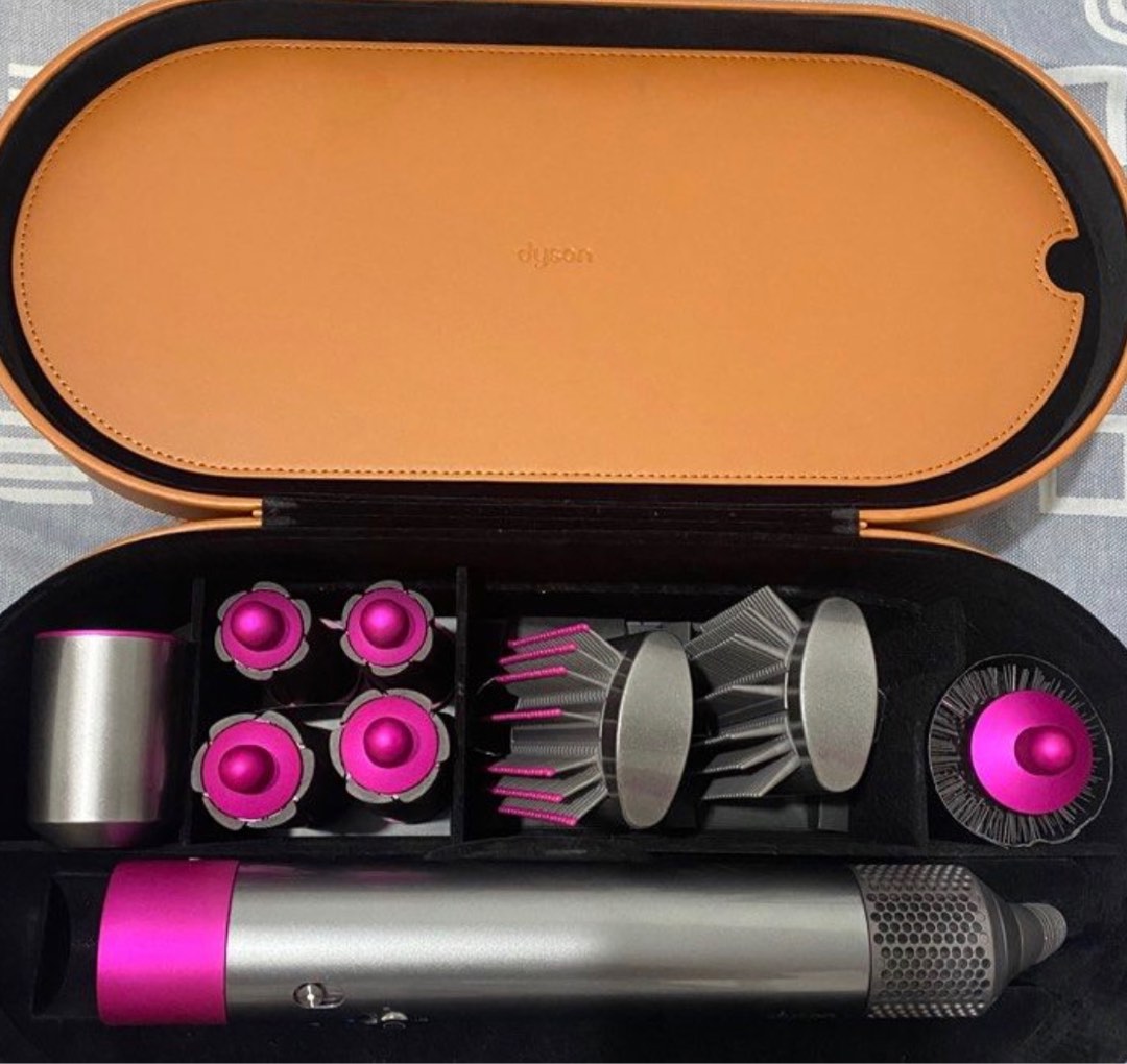 Original Dyson Airwrap, Beauty & Personal Care, Hair on Carousell