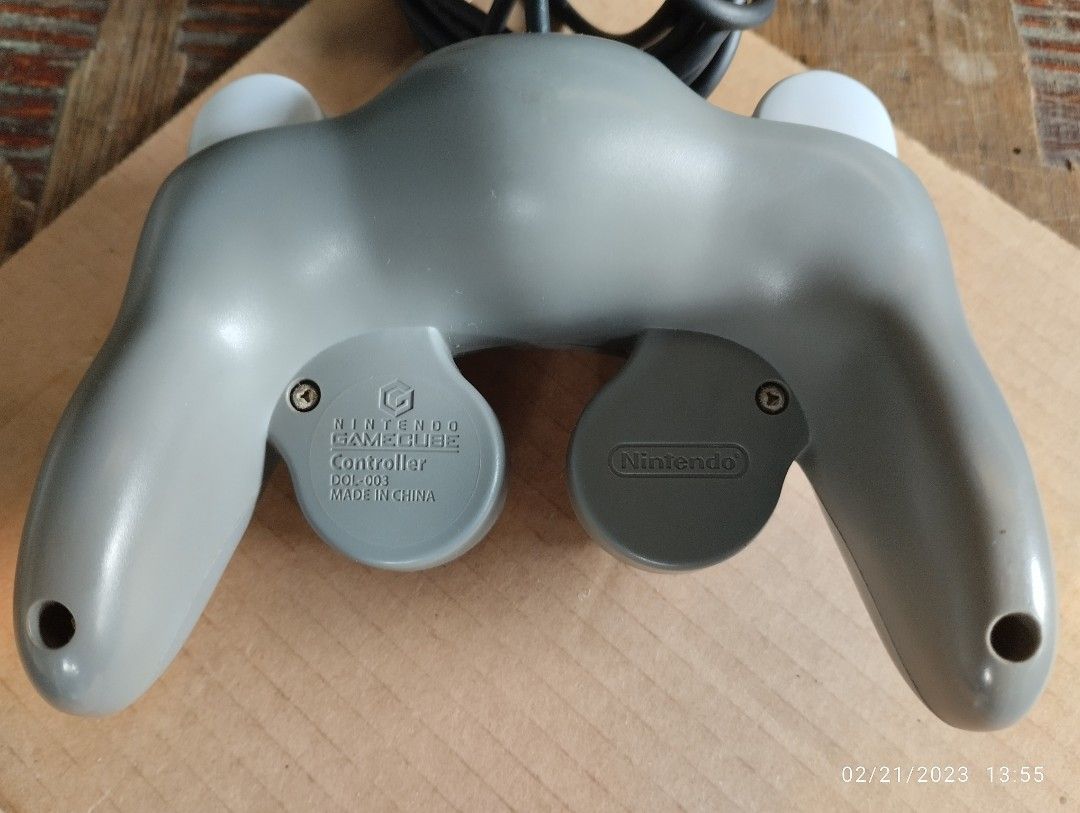 Panasonic Q GameCube controller SH-TGC10, Video Gaming, Gaming ...