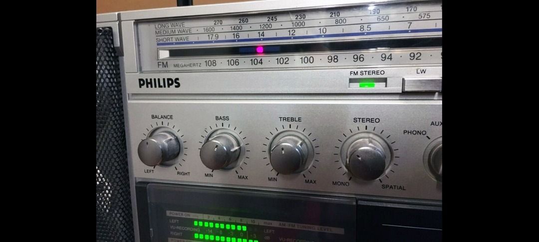 Philips D8634 boombox made in Austria with 3-motor mechanism, 音響器材, 音樂 ...