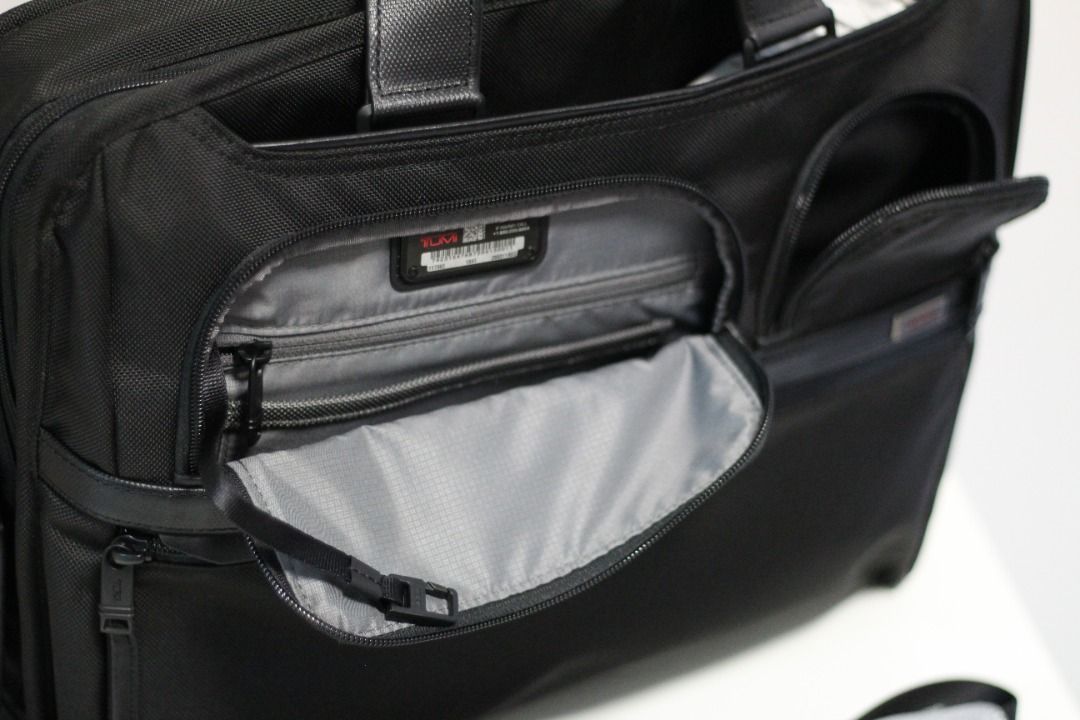 Retail $1060 - New Tumi 2603114D3 - Alpha 3 Compact Large Screen Laptop ...